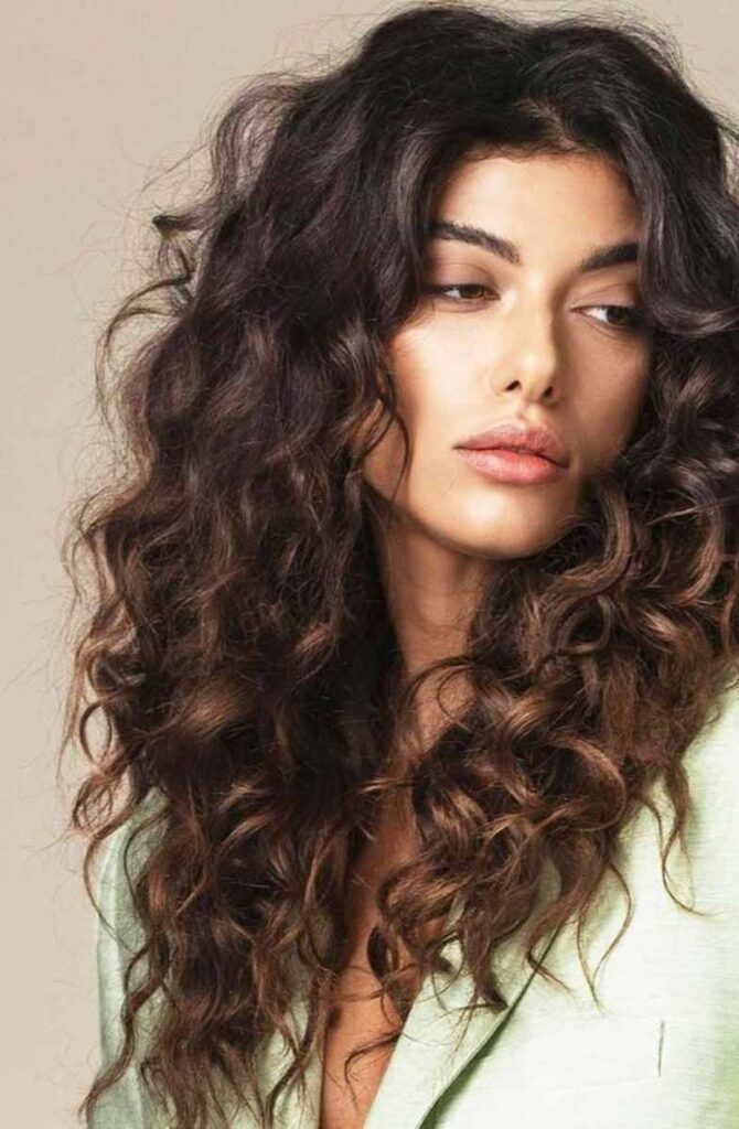 Corte de Cabelo Comprido Feminino: Escolha o Visual Perfeito! - Kioshi Sako