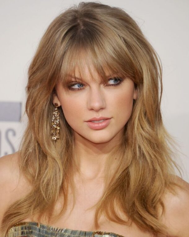 Corte de Cabelo Longo com Franja: As Melhores Ideias para Mudar o Visual com Estilo! - Kioshi Sako